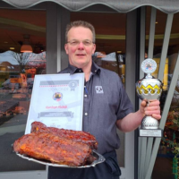 “We verkochten in 2 weken tijd bijna 400 kg spareribs”